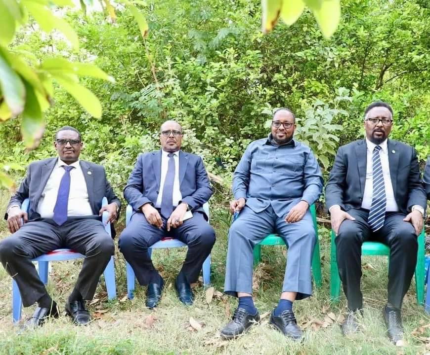 FGS delegation arrive in Laascaanood | Somali Spot | Forum, News, Videos FGS delegation arrive in Laascaanood | Somali Spot | Forum, News, Videos